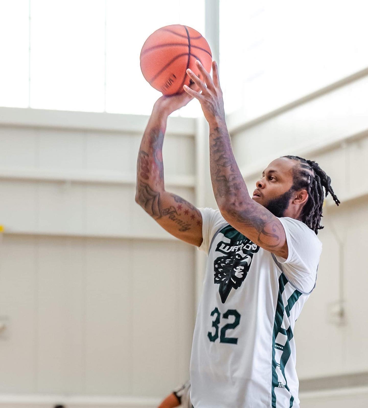 Damarius Davis - Vertical Raise